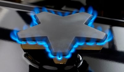 The Best 60-Inch Professional Ranges for 2025