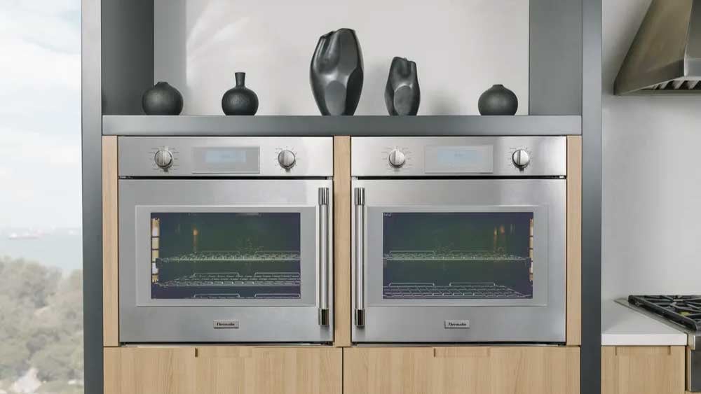 Miele vs. Thermador Wall Ovens: Which Should You Buy in 2025?