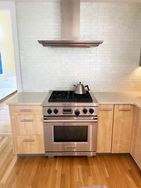 How to Choose the Best Kitchen Range and Range Hood