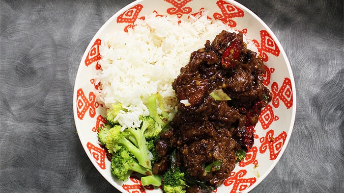 How to Use a Wok on an Induction Cooktop